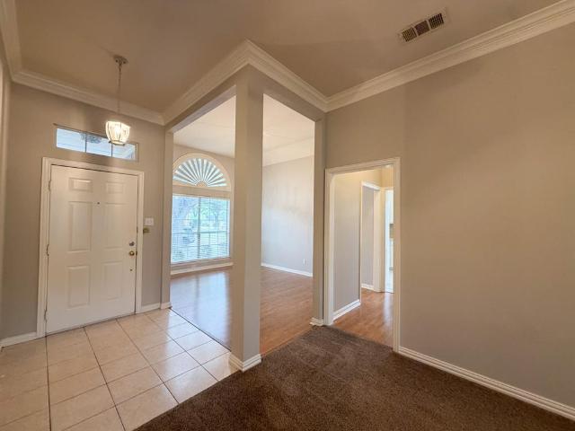 310 Iroquois Lane