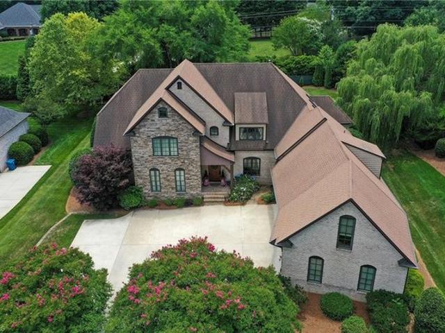 310 James Way, Advance, NC 27006