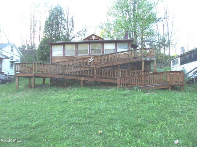 310 Locust Beach Rd, Hopewell, PA 16650