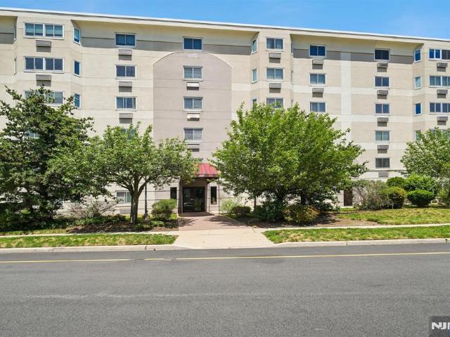 310 Lookout Avenue # 501