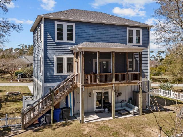 310 Lord Berkeley Drive