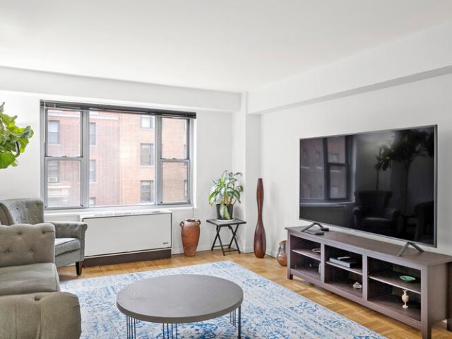 310 Lexington Avenue, Unit 10FG | Compass