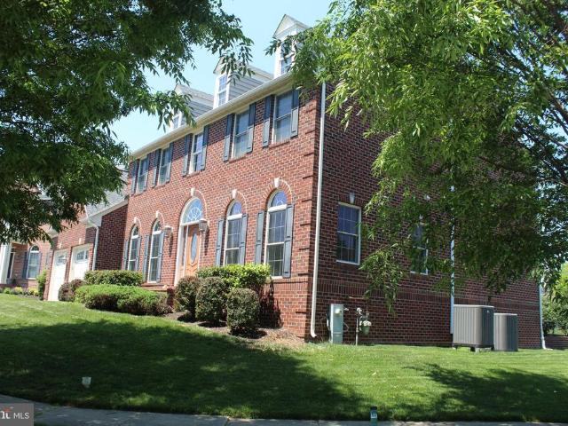310 Lyon Court