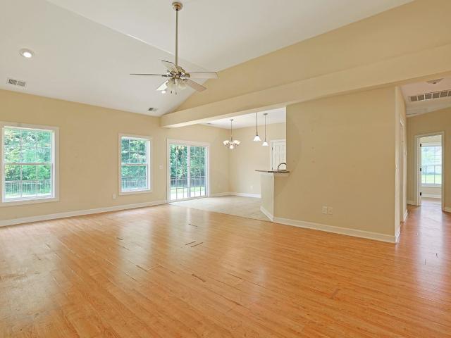 310 Moulton Dr