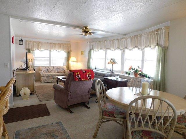 310 Molokai Dr Unit 66, Bradenton, FL 34207