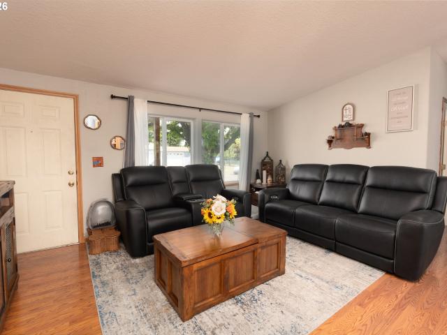 310 monte dr