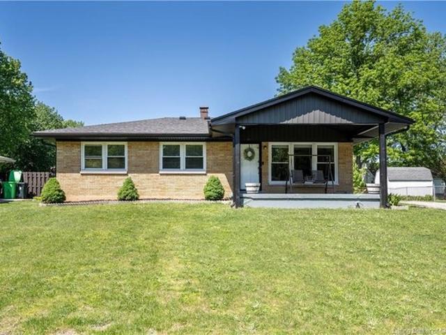310 McConnell Dr, New Albany, IN 47150