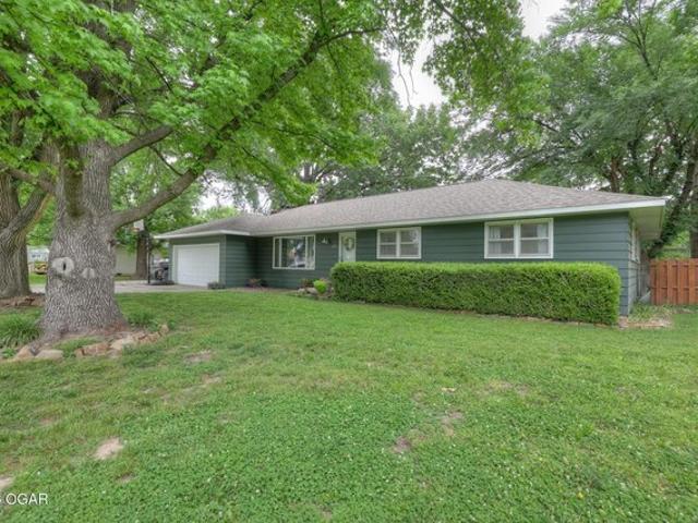 310 N 2nd St, Jasper, MO 64755