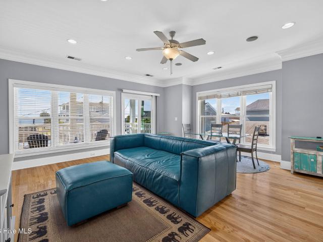310 N Third Avenue # B