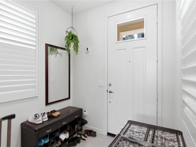 310 N Bellarose