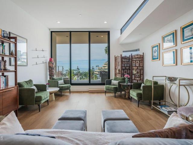 310 N Kalorama St, Ventura, CA