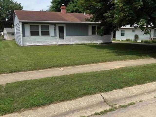 310 N Stewart Dr, Freeport, IL 61032