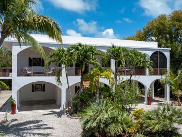 310 North Dr, Islamorada, FL 33036
