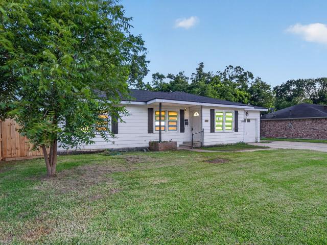310 Nasturtium Street