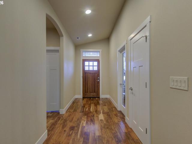 310 NE 17TH ST