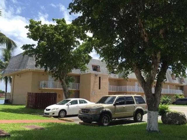 310 NW 107th Ave #207, Miami, FL 33172