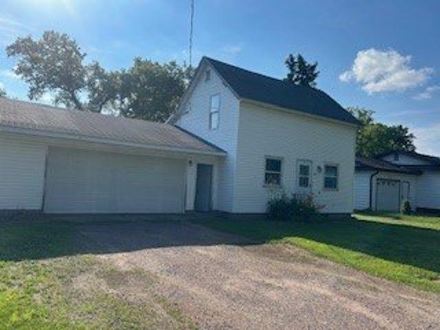 310 S 2nd St, Cameron, WI 54822