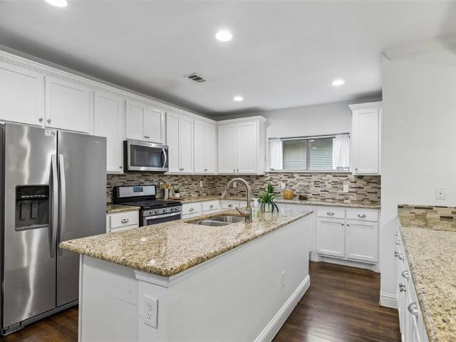 310 S Waverly Dr, Dallas, TX 75208 | MLS #21248