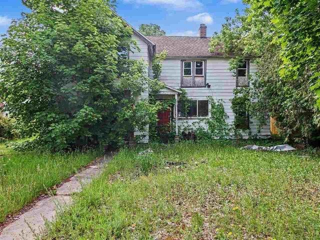 301 S Cherry St, Kalkaska, MI 49646