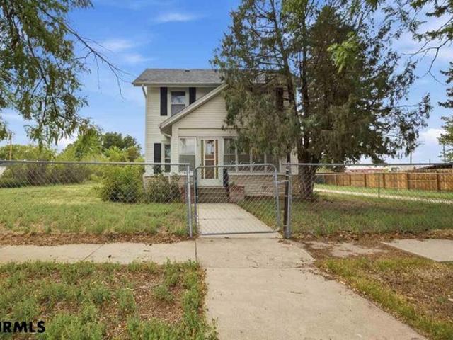 310 S Howard St, Kimball, NE 69145