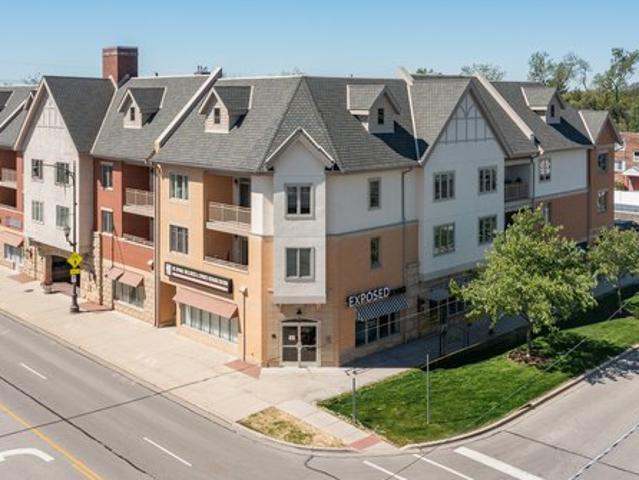 310 S Main St Apt 202, Lombard, IL 60148