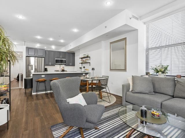 310 S Michigan Avenue # 1609