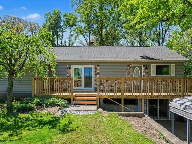 310 S Philip Rd, Niles, MI 49120