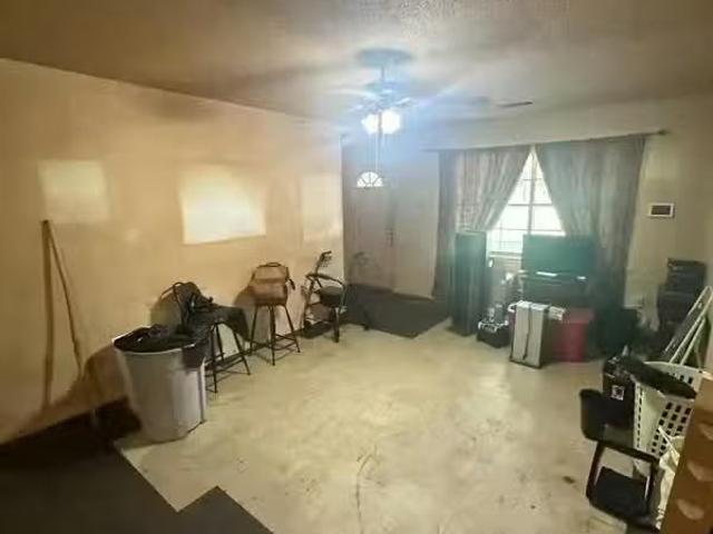 310 S STEELE AVE, PICAYUNE, MS 39466 Single Family Residence F.