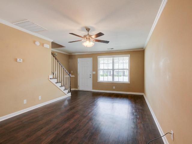 310 Sam Houston Circle