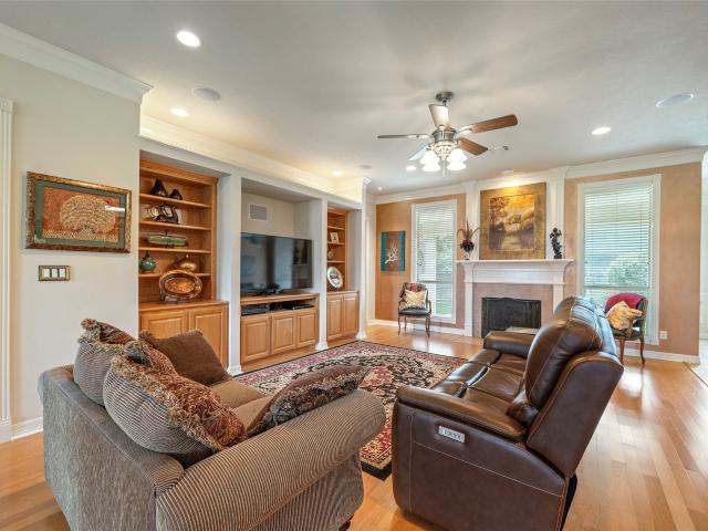310 Sapphire Drive