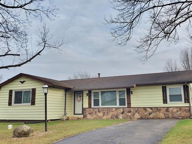 310 Seimetz Dr, La Porte, IN 46350