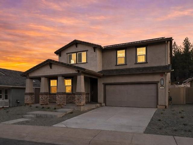 310 Shamrock Dr, Grass Valley, CA 95945