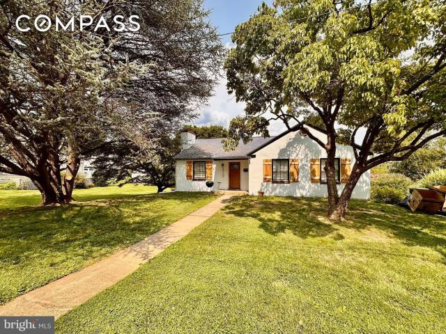 310 Summit Ave, Conshohocken, PA