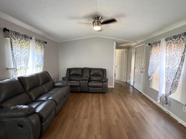 310 Sunset Dr
