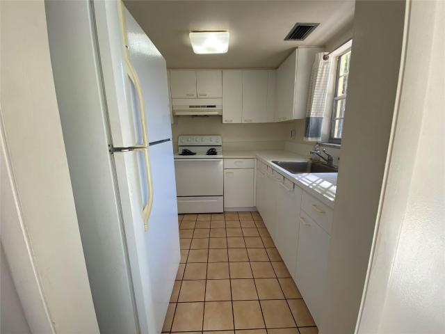 310 SW 11th Ct, Fort Lauderdale, FL 33315 | MLS #F10533