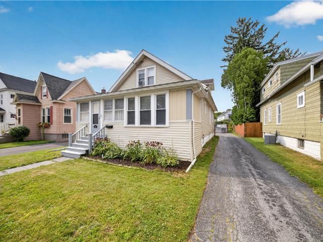 310 Roxford Road S