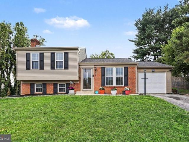 310 Rita Rd, York, PA 17402