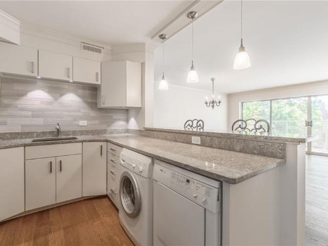310 W 49th Street # 606