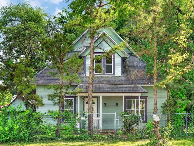 310 W 4th Street