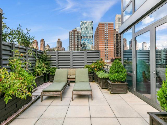 310 W 52ND Street 7H