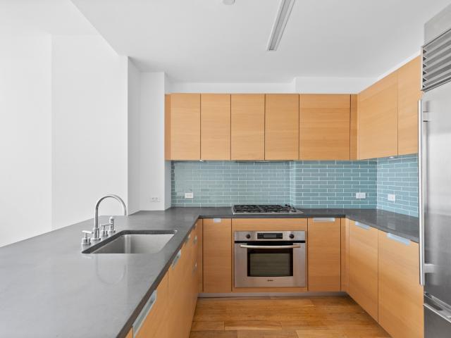 310 W 52ND Street 36J