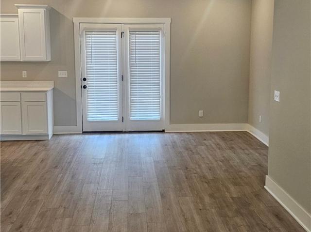 310 W Kinniburgh Drive