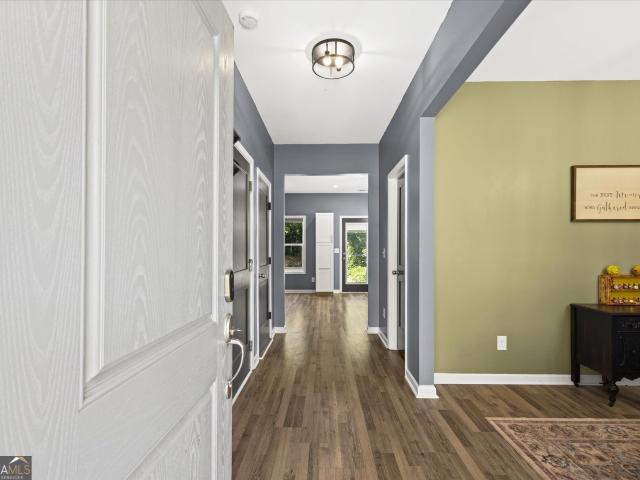 310 Wooded Glen Lane