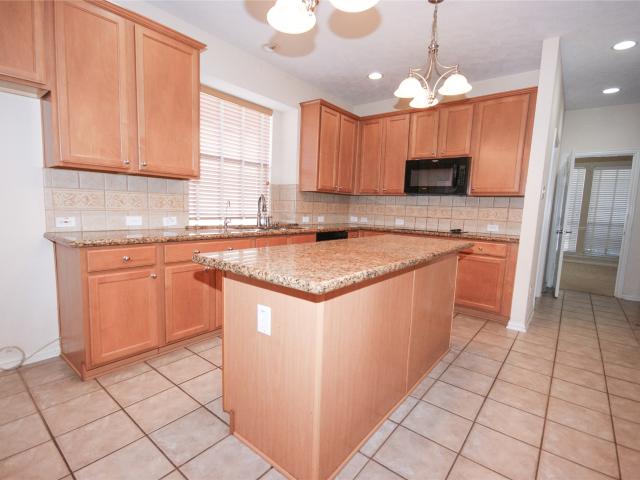 310 Watercrest Harbor Ln, League City, TX 77573 | MLS #18158