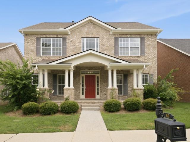 310 Wandering Cir
