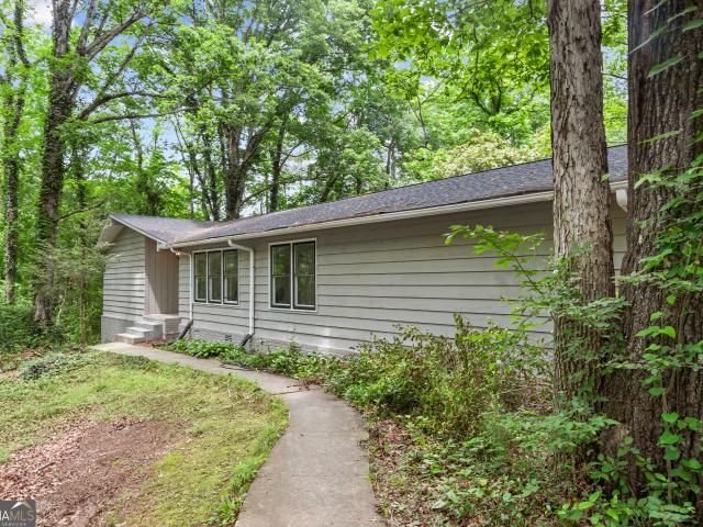 310 Weatherly Woods Drive