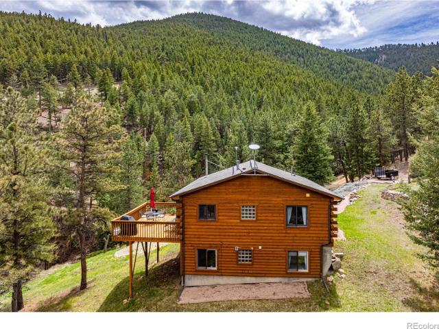 310 Wendelyn Way