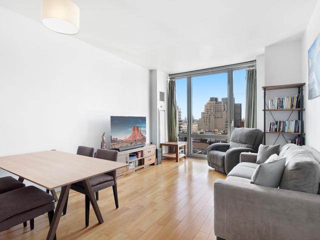 310 West 52nd Street, New York, NY