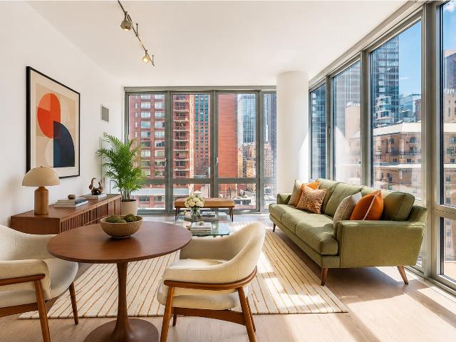 310 West 52nd Street, New York, NY