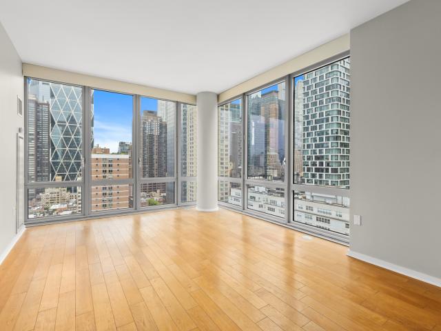310 West 52nd Street, New York, NY